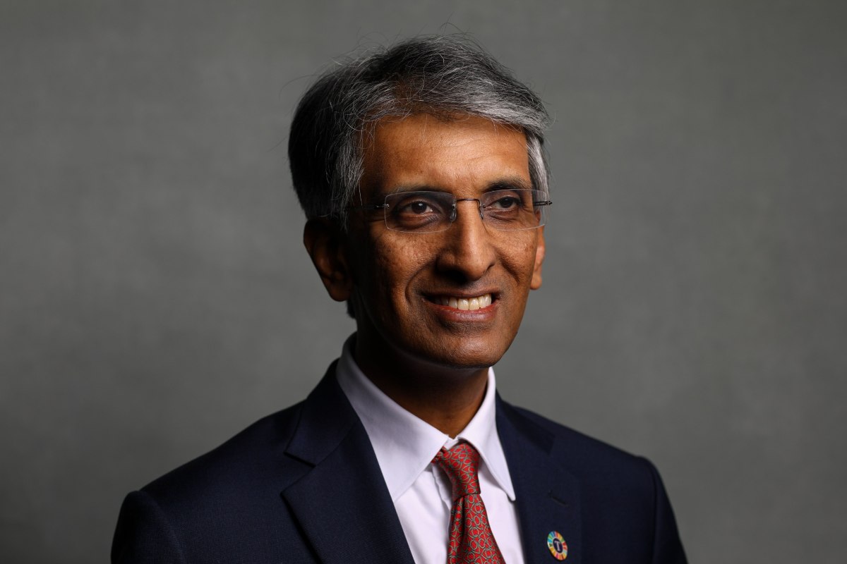 Temasek overhauls senior management with CFO Leong stepping down