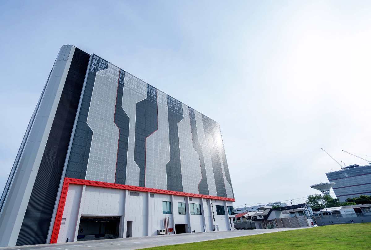 ST Telemedia Global Data Centres opens first hyperscale data centre in ...