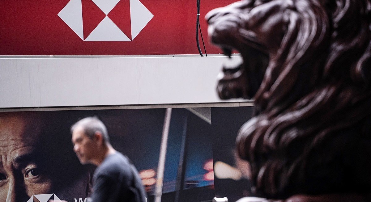 HSBC on course for £300b valuation, top executive says