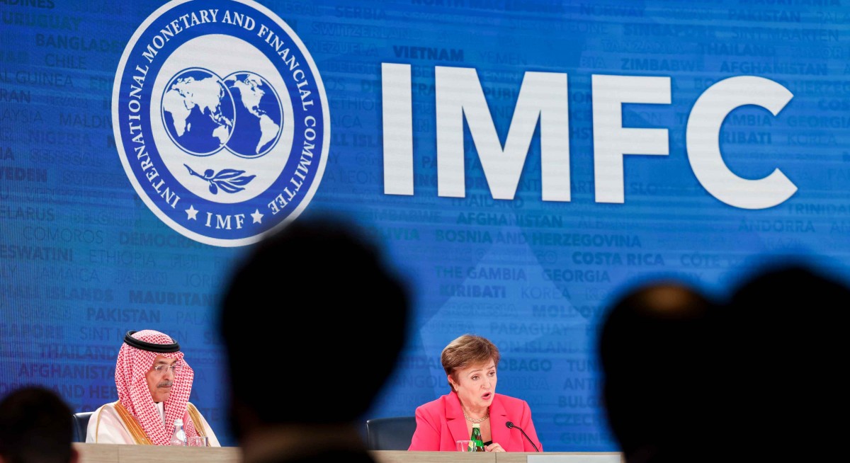 Reform or irrelevance for the IMF?