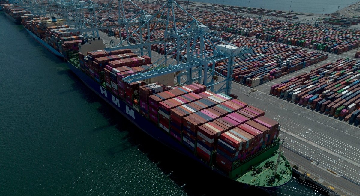 Trump says he’s willing to lower China tariffs at some point