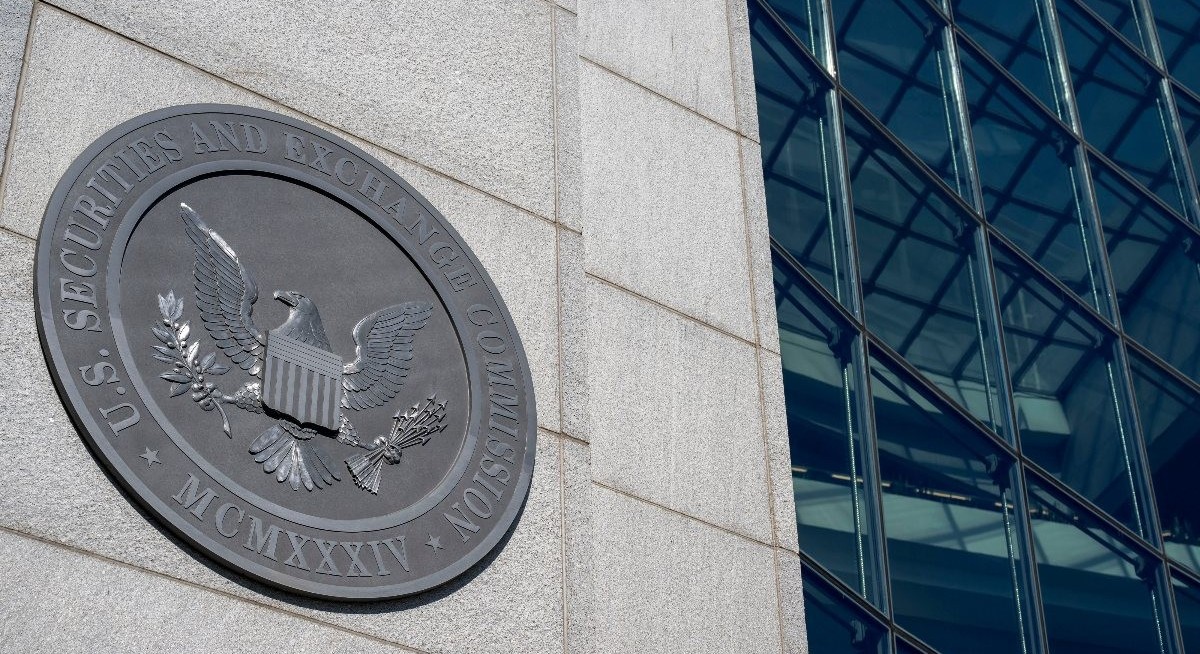 Two workers for SEC-Edgar filing agent face insider charges