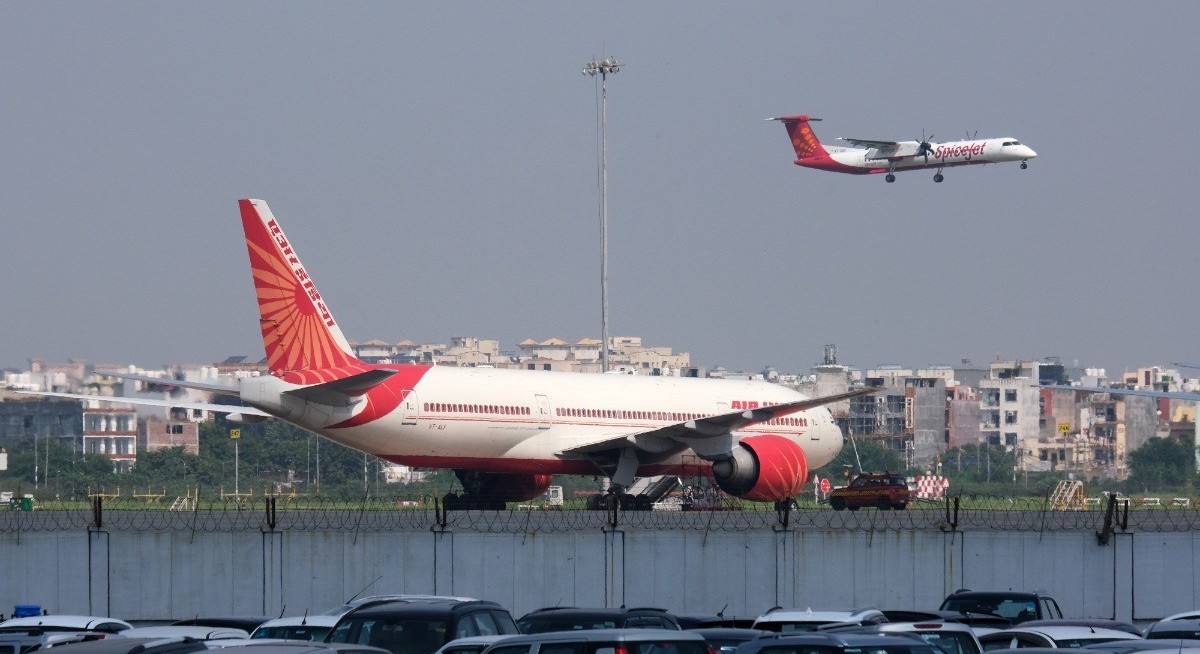 Air traffic control glitch causes 200 flight delays in New Delhi