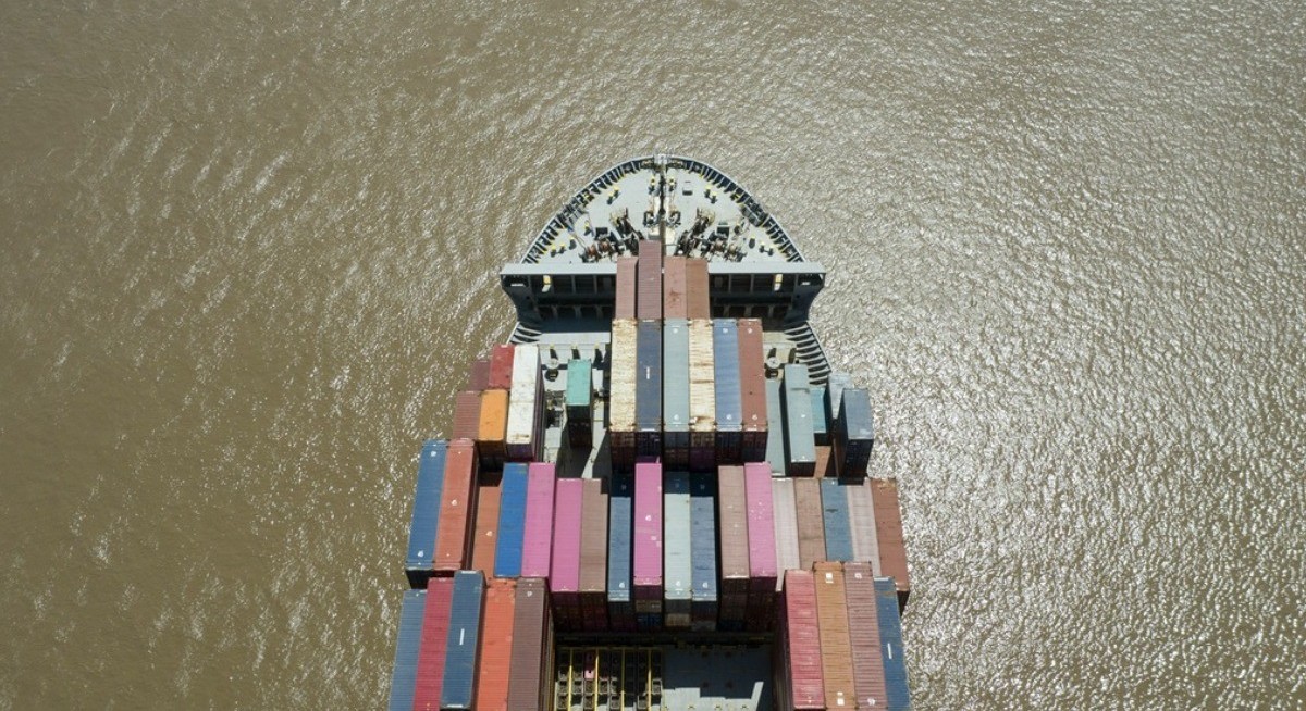 Elliott takes stake in Japanese shipper Mitsui OSK Lines