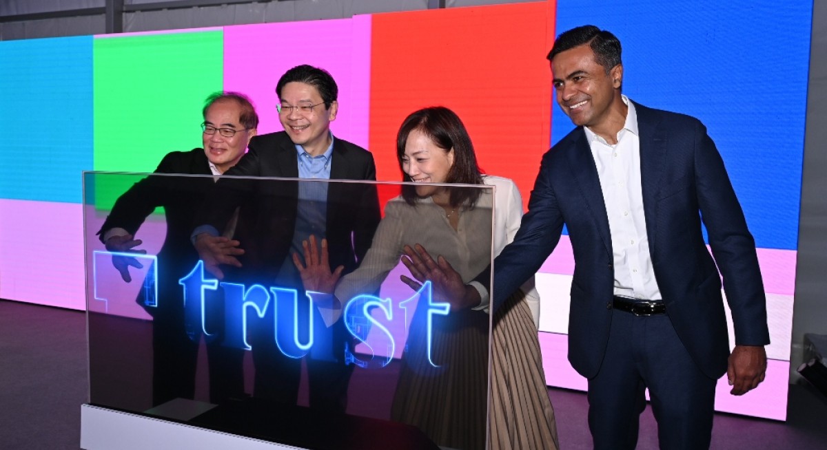 StanChart, FairPrice-backed Trust Bank officially launches, offers ...