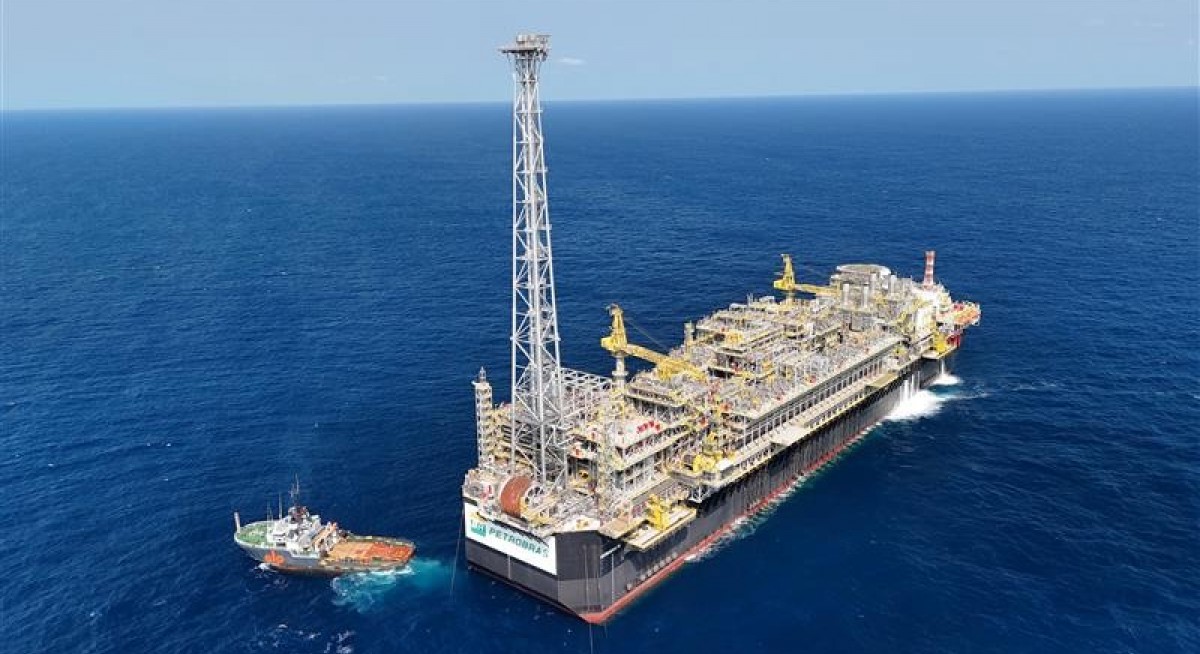 Seatrium continues assets divestment, fast-tracks P-78 into full ...