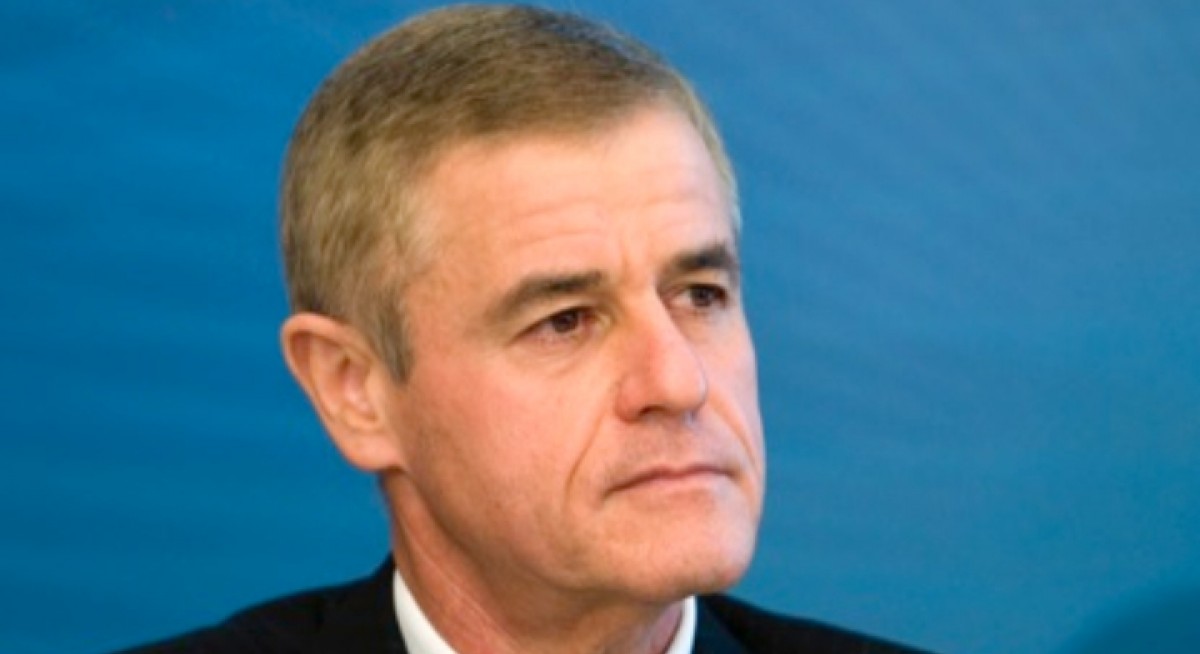 Singtel chairman Simon Israel steps down after nine years