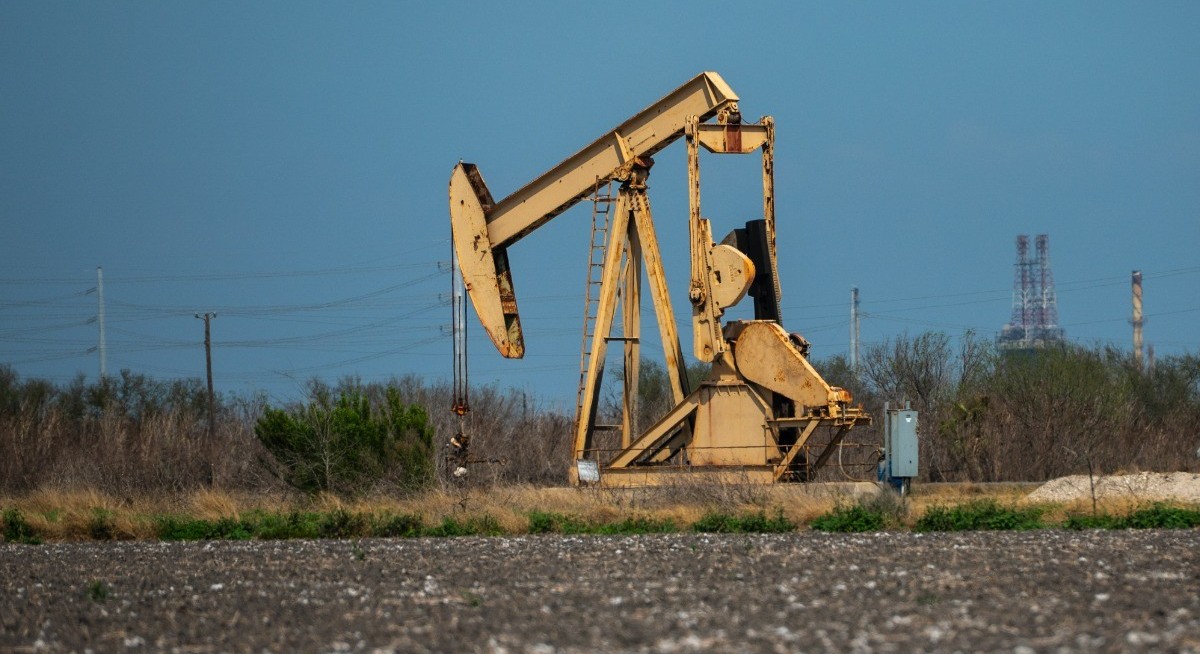 Oil steady as Israel and Iran halt hostilities that risked talks