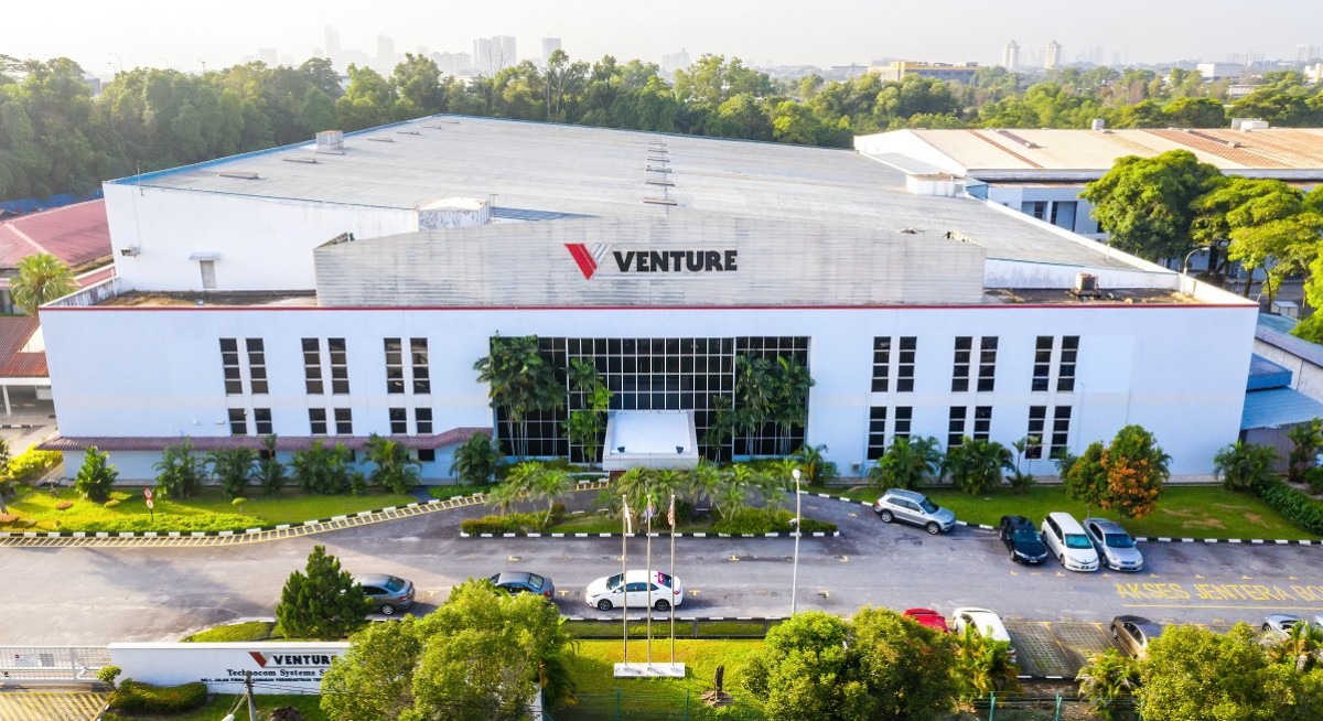 Regular BDC winner Venture Corp triumphs again