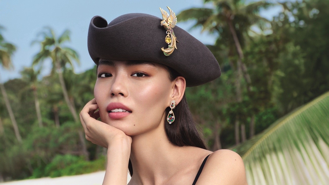 Van Cleef & Arpels' latest thematic collection captures the timeless ...